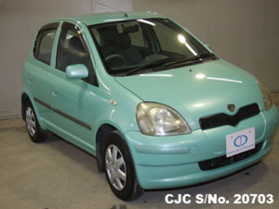 2000 Toyota Vitz Green for sale | Stock No. 20703 | Japanese Used Cars ...