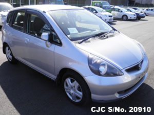 2002 Honda Fit Silver for sale | Stock No. 20910 | Japanese Used Cars Exporter