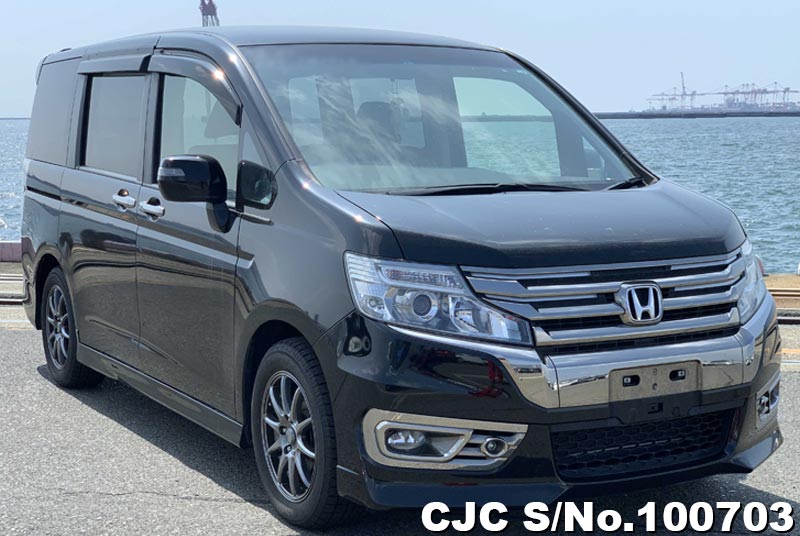 2013 Honda Step Wagon Black for sale | Stock No. 100703 | Japanese Used ...