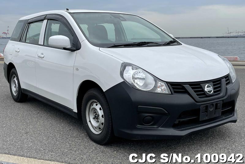 2017 Nissan AD Van White for sale | Stock No. 100942 | Japanese Used ...