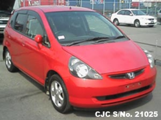 2002 Honda Fit Red for sale | Stock No. 21025 | Japanese Used Cars Exporter
