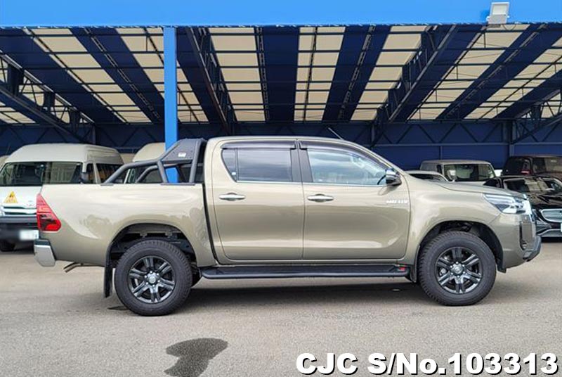 2021 Toyota Hilux Oxide Bronze Metallic for sale | Stock No. 103313 ...