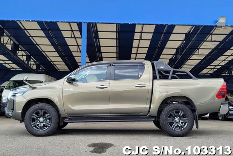 2021 Toyota Hilux Oxide Bronze Metallic for sale | Stock No. 103313 ...