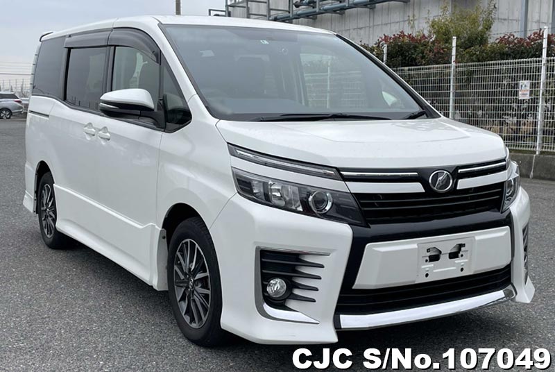 2014 Toyota Voxy White for sale | Stock No. 107049 | Japanese Used Cars ...