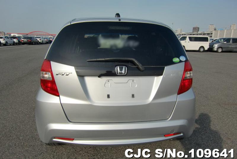 2012 Honda Fit Silver for sale | Stock No. 109641 | Japanese Used Cars Exporter