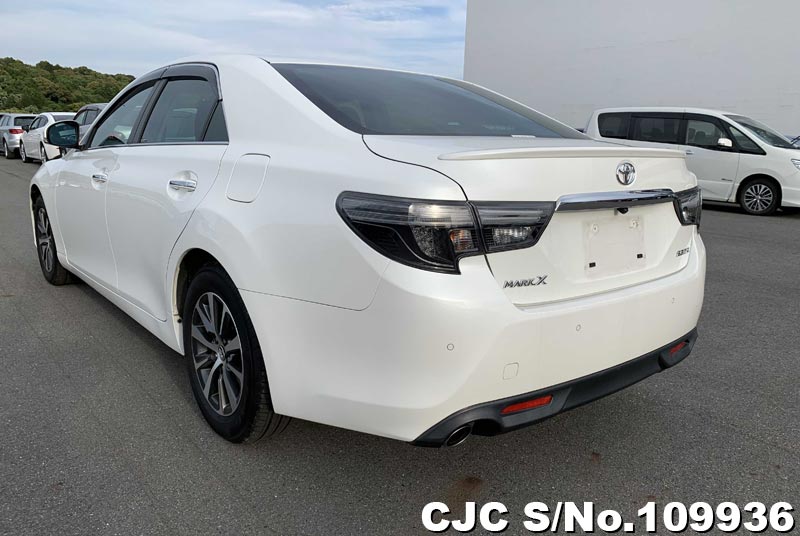 2017 Toyota Mark X White for sale | Stock No. 109936 | Japanese Used ...