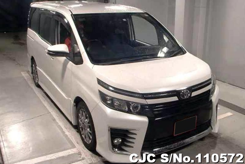 2014 Toyota Voxy White for sale | Stock No. 110572 | Japanese Used Cars ...