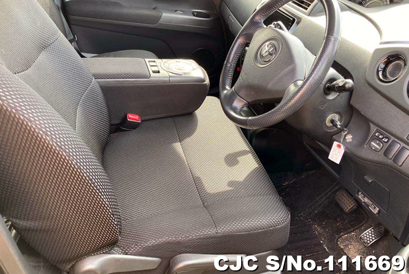 2013 Toyota BB Black for sale | Stock No. 111669 | Japanese Used Cars ...