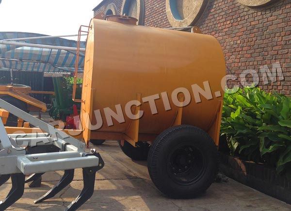 Tractor Implements : Water Bowser for sale