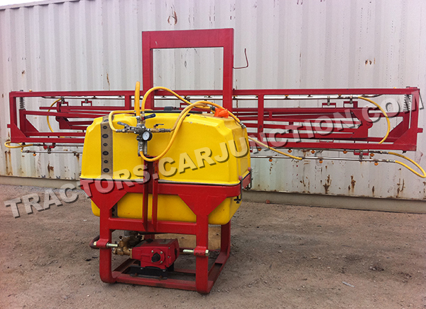 Tractor Implements: Boom Sprayer for sale in Africa