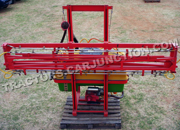 Tractor Implements: Boom Sprayer for sale in Africa