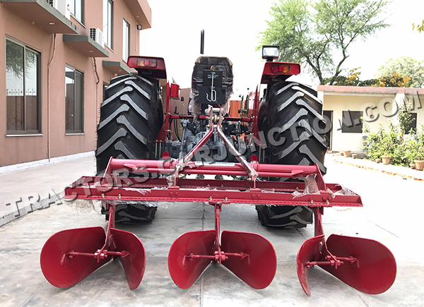 Tractor Implements: Ridger for sale