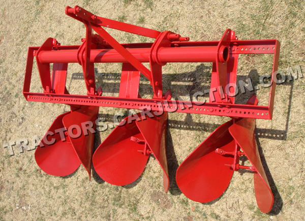 Tractor Implements: Ridger for sale